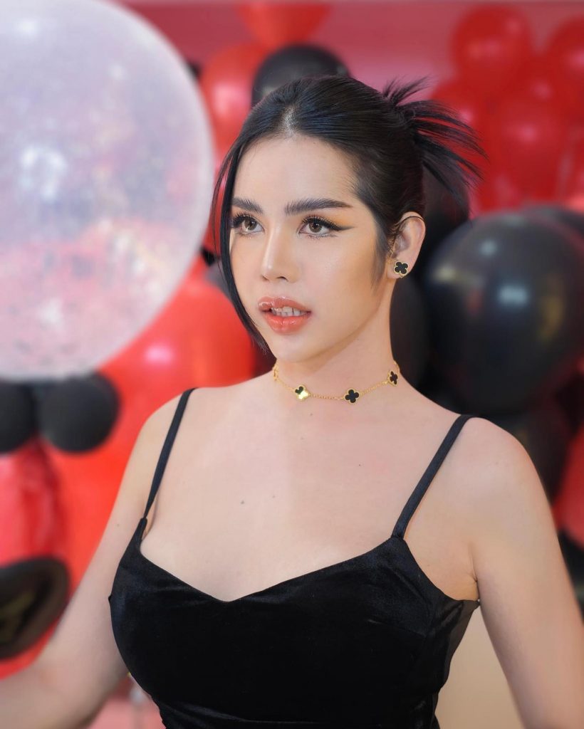 นารา เครปกะเทย โผล่ปรึกษา เจนนี่ รัชนก หลังโดนดราม่า ชีวิตพัง ไรัเงิน ไร้งาน