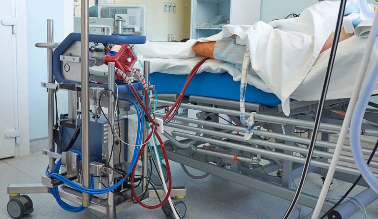 ทำความรู้จัก ECMO เครื่องหัวใจ-ปอดเทียมแบบเคลื่อนย้าย